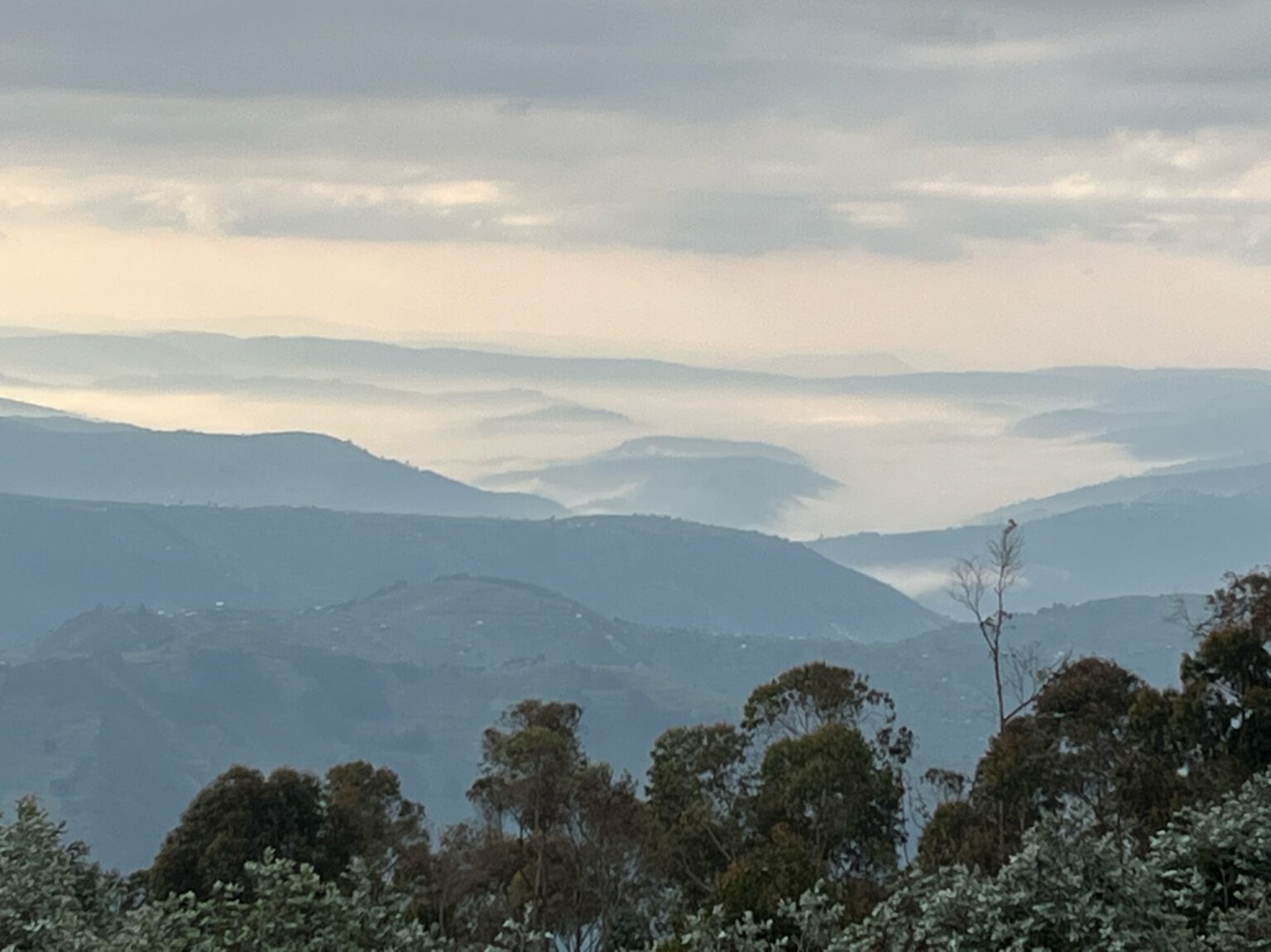 Wanderung auf den Mount Kabuye – ThoSo Website